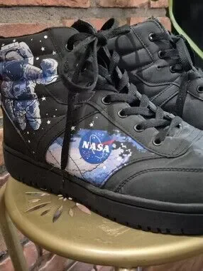 Vans | Shoes | Vans Nasa Graphwell Spaceman Falaxy Gray Reflective ...